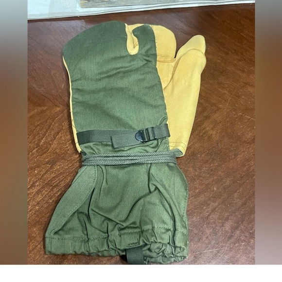 military | Accessories | Us Military Mitten Shells Cold Weather Trigger ...